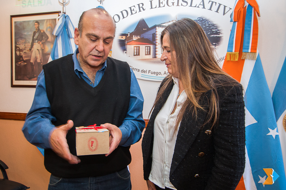 Furlán recibió a Corina Fernández, víctima de tentativa de femicidio