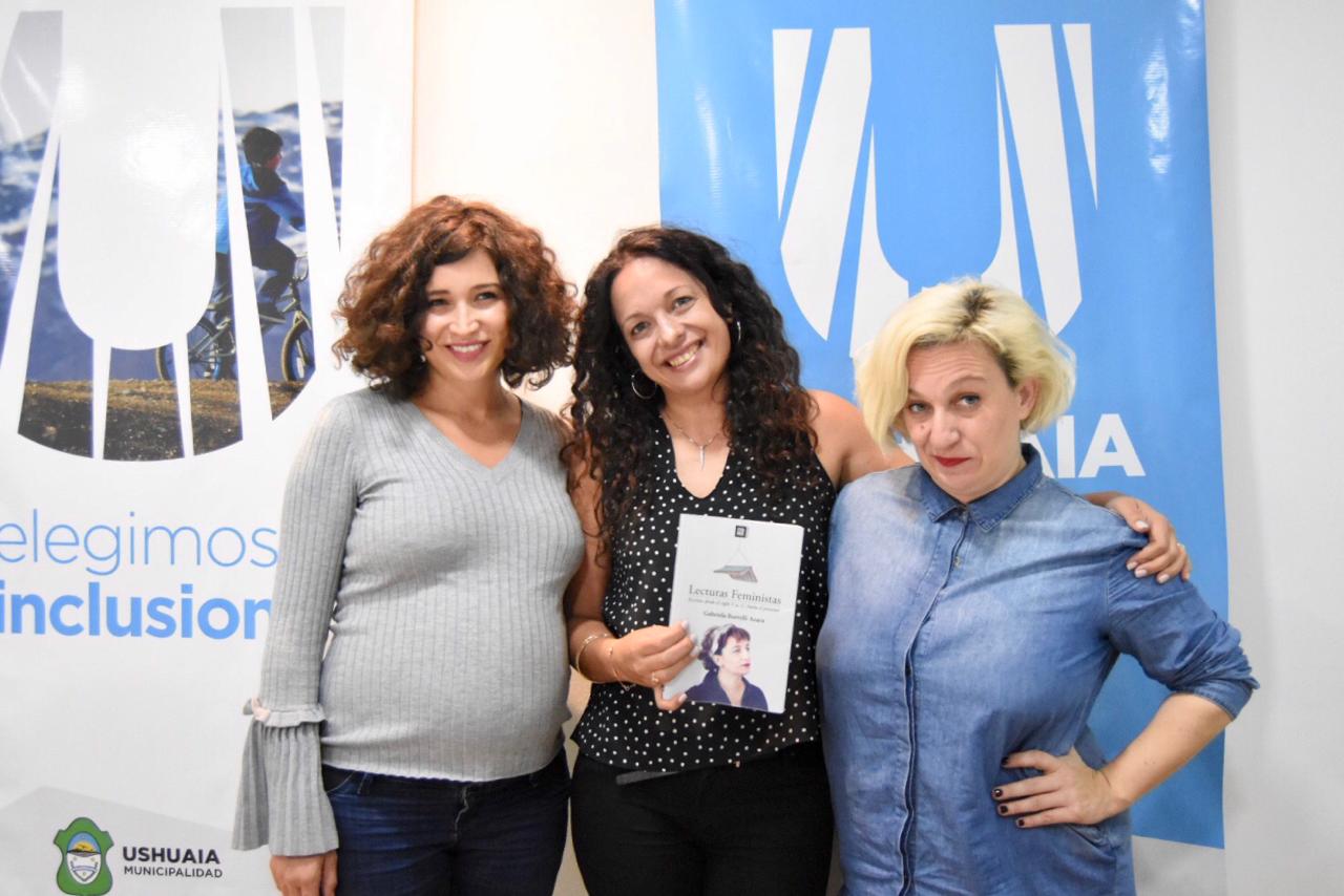 BORRELLI EN USHUAIA: "NECESITAMOS GOBIERNOS POPULARES PARA SEGUIR ...